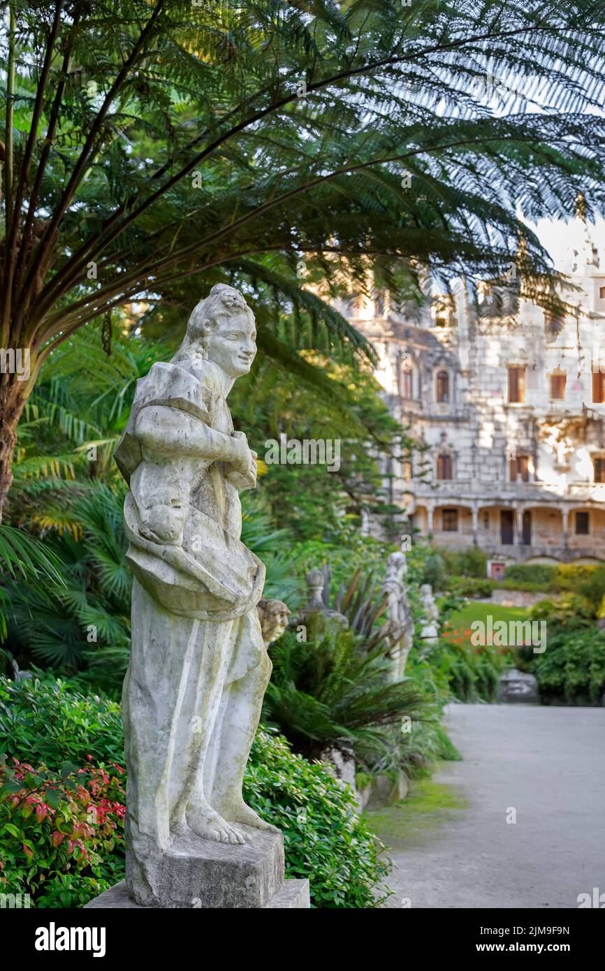 Quinta da regaleira ornamental hi-res stock photography and images - Alamy