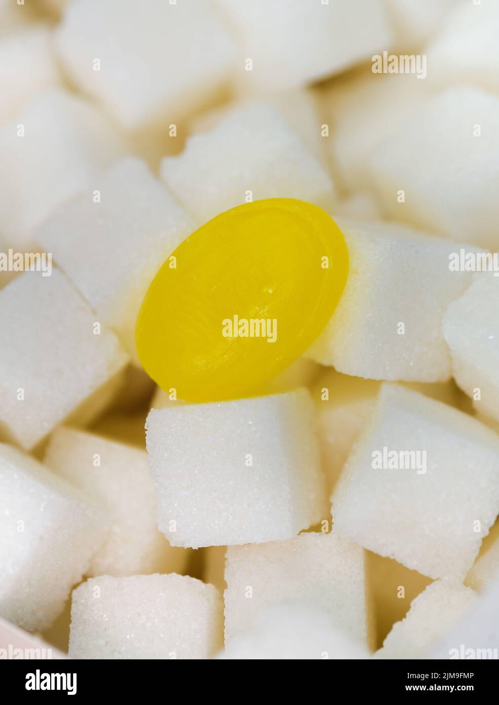 One piece of candy hi-res stock photography and images - Alamy