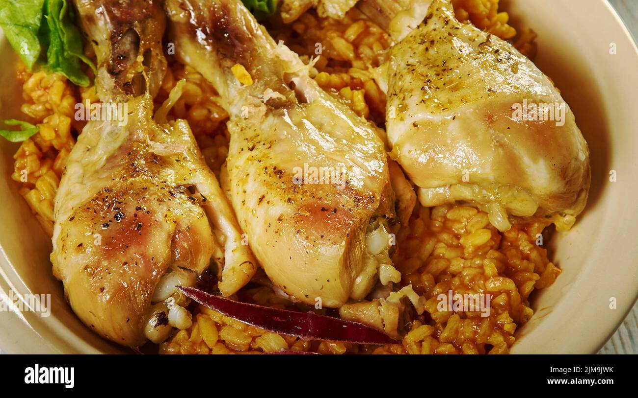 Poulet Meshi - Tunisian grilled Chicken with saffron Stock Photo - Alamy