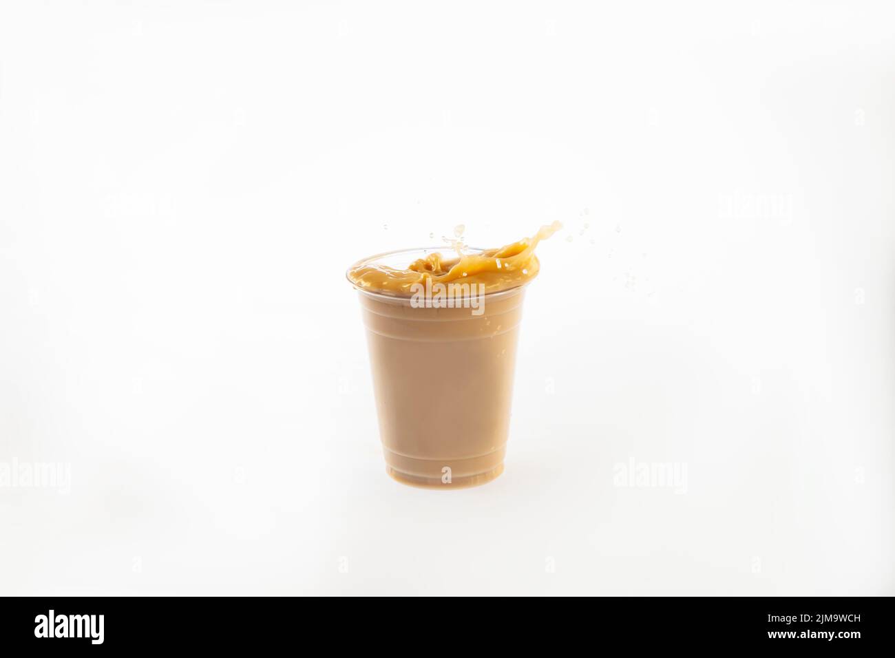 Iced tea splash hi-res stock photography and images - Alamy