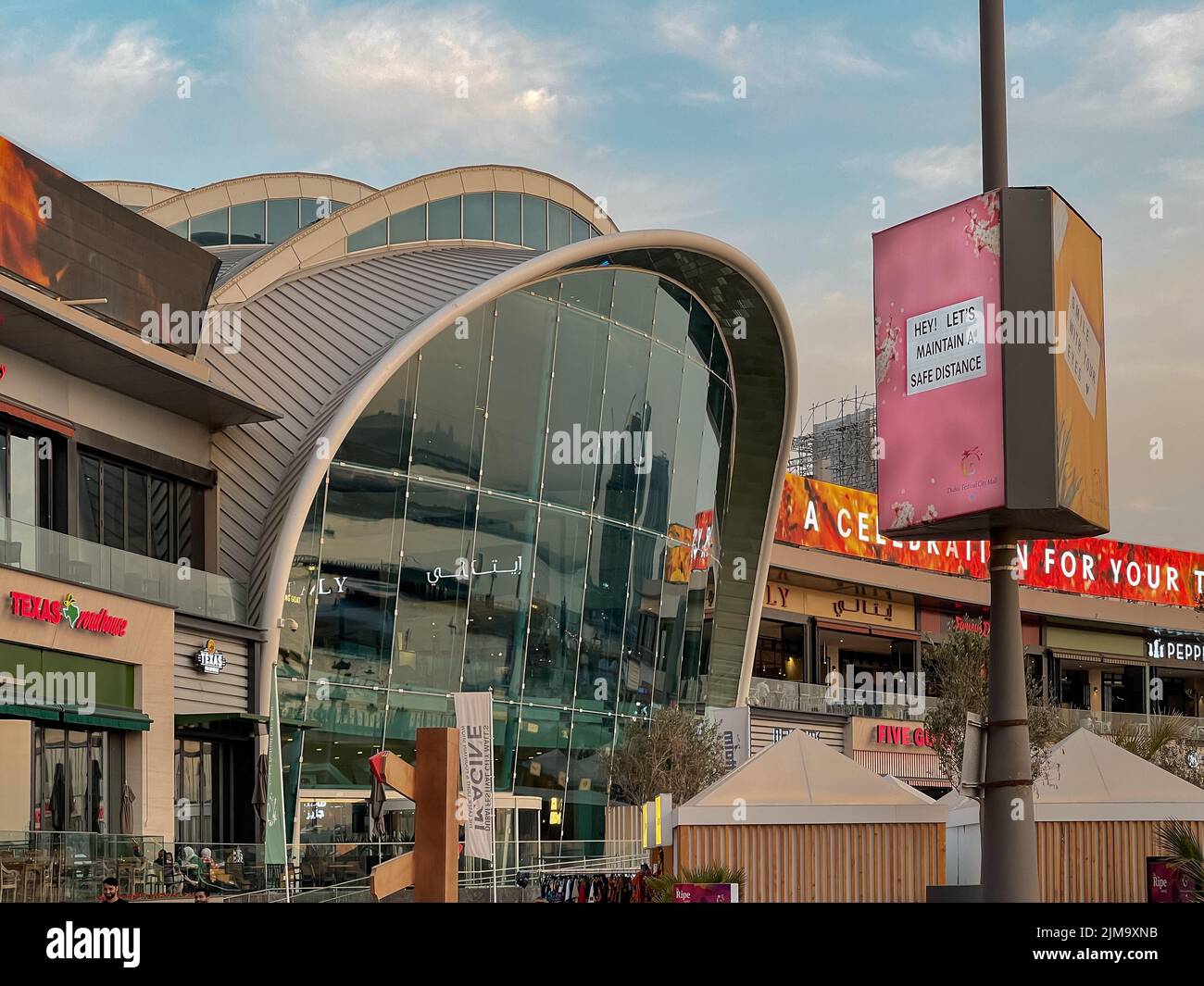 Shopping Mall interior design | Dubai festival city mall, an iconic ...