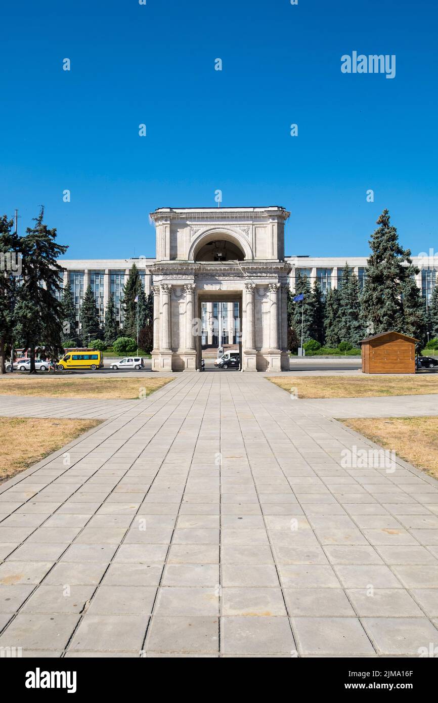 Triumphal arch arc chisinau hi-res stock photography and images - Alamy