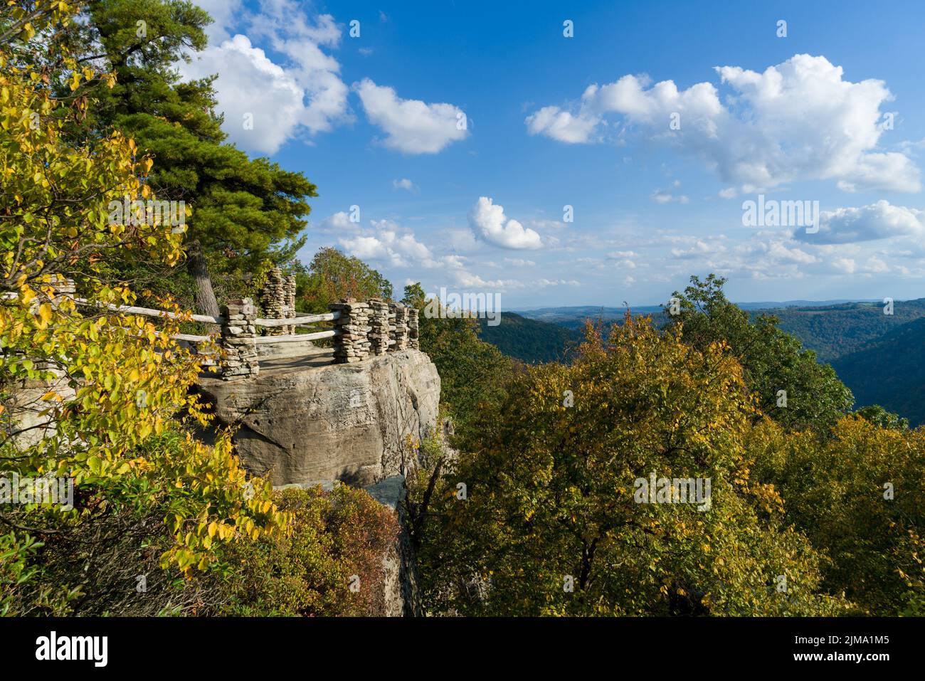 Viewing platform at Coopers Rock State Forest WV Stock Photo - Alamy
