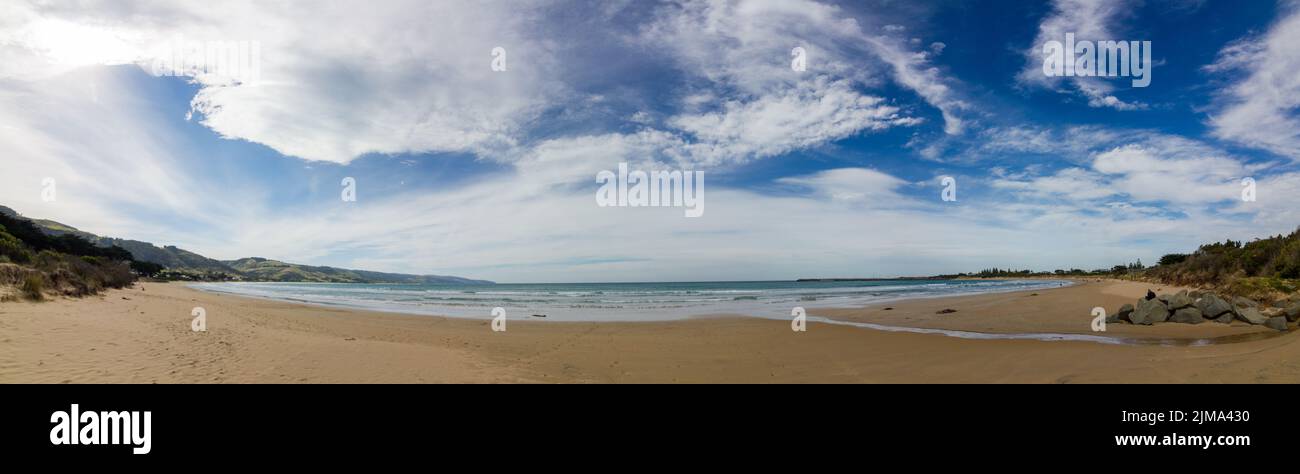 Apollo Bay provides safe, patrolled waters for walking, swimming ...