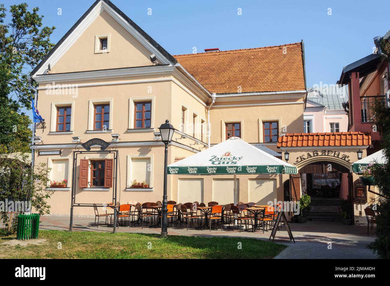 Empty small red traditional hi-res stock photography and images - Alamy