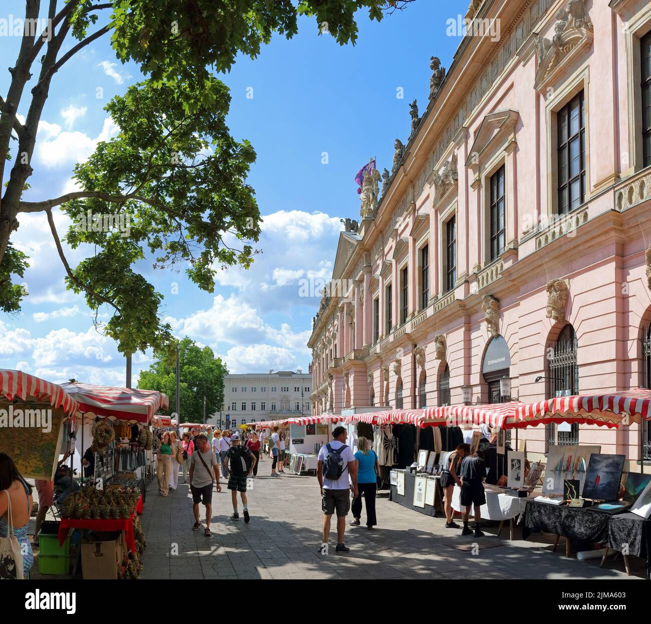 German market stalls germany hi-res stock photography and images - Alamy