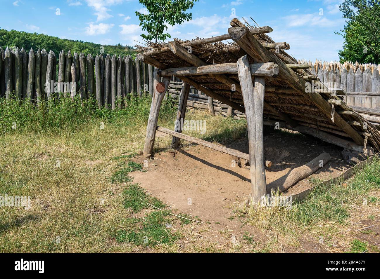 Earth cellar hi-res stock photography and images - Alamy