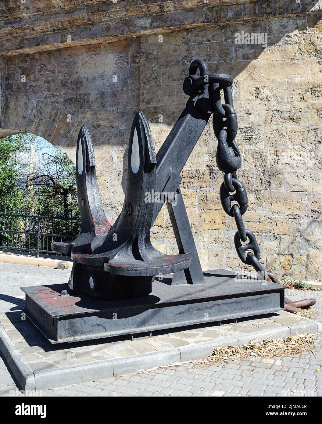 Ancient anchor hi-res stock photography and images - Alamy