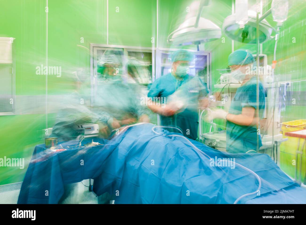 Hospital surgery hi-res stock photography and images - Alamy