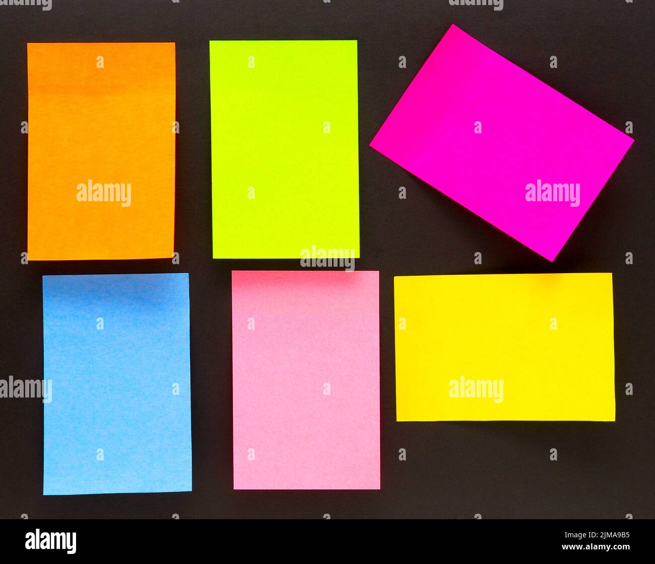 Blue sticker notes paper hi-res stock photography and images - Alamy