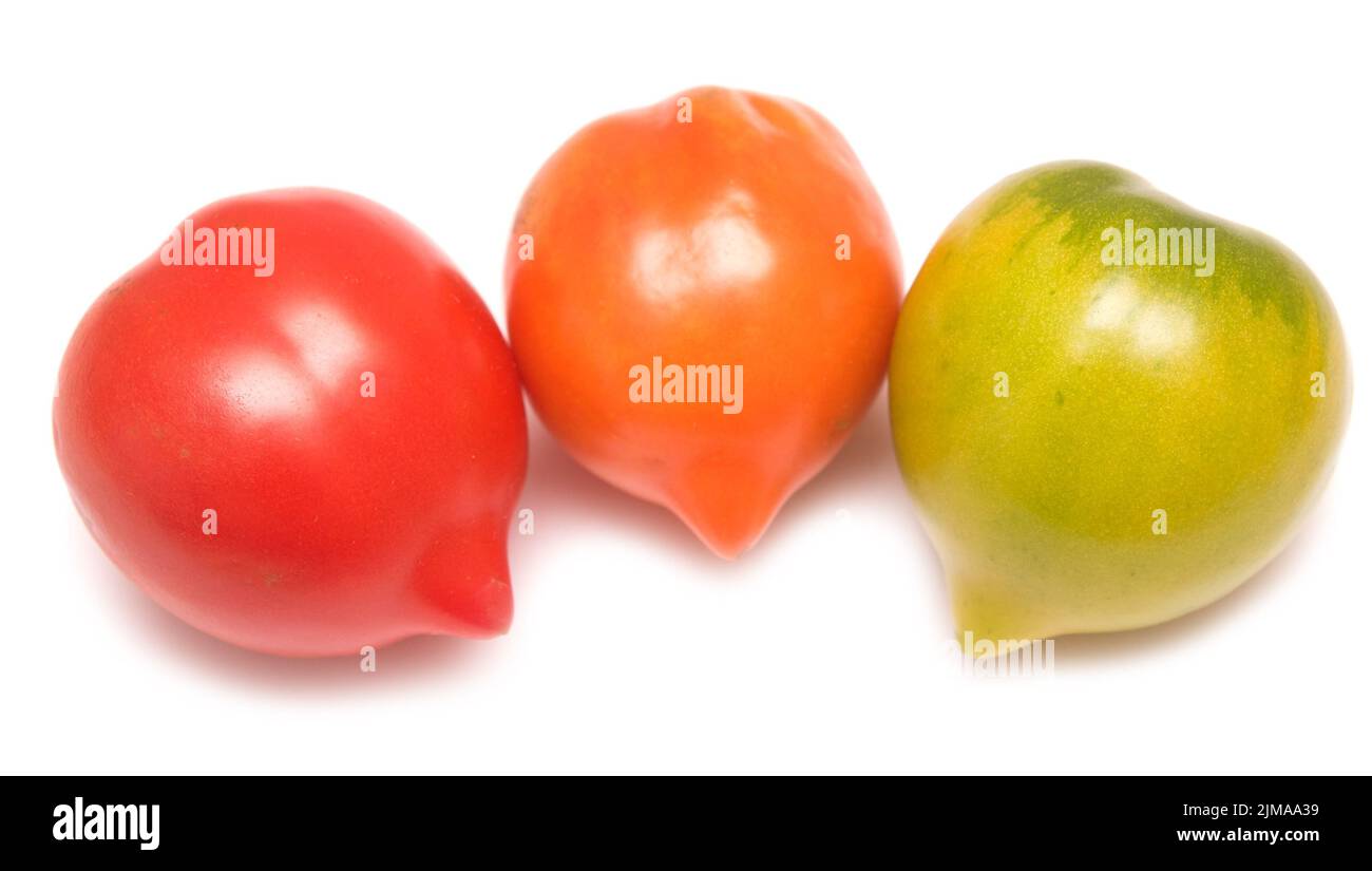 Bright red juicy tomatoes hi-res stock photography and images - Alamy