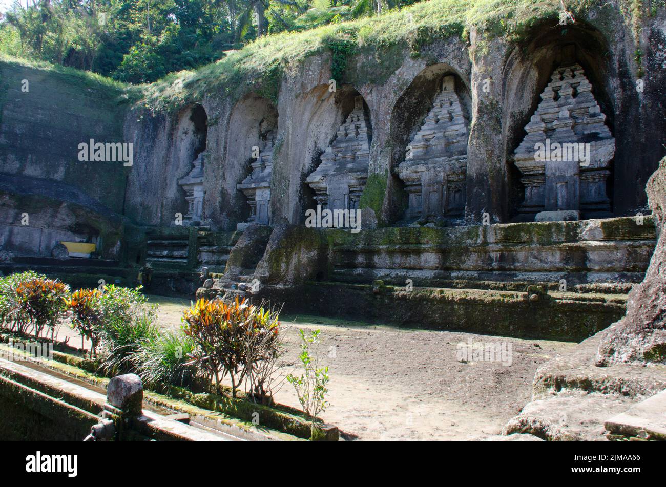 Gunung Kawi Bali rock cut temples Stock Photo - Alamy