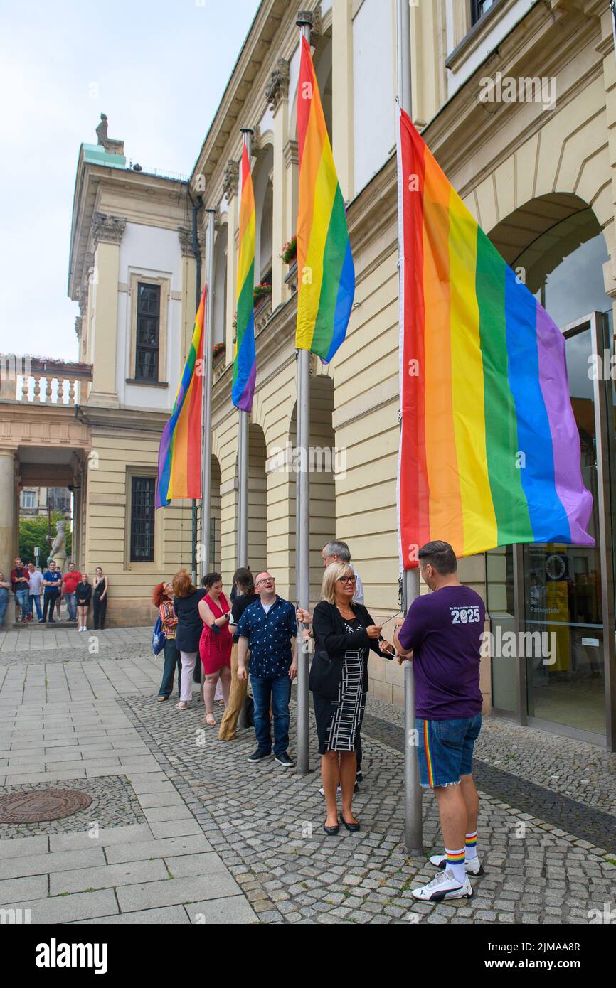 Magdeburg, Germany. 05th Aug, 2022. Simone Borris (2nd from left ...