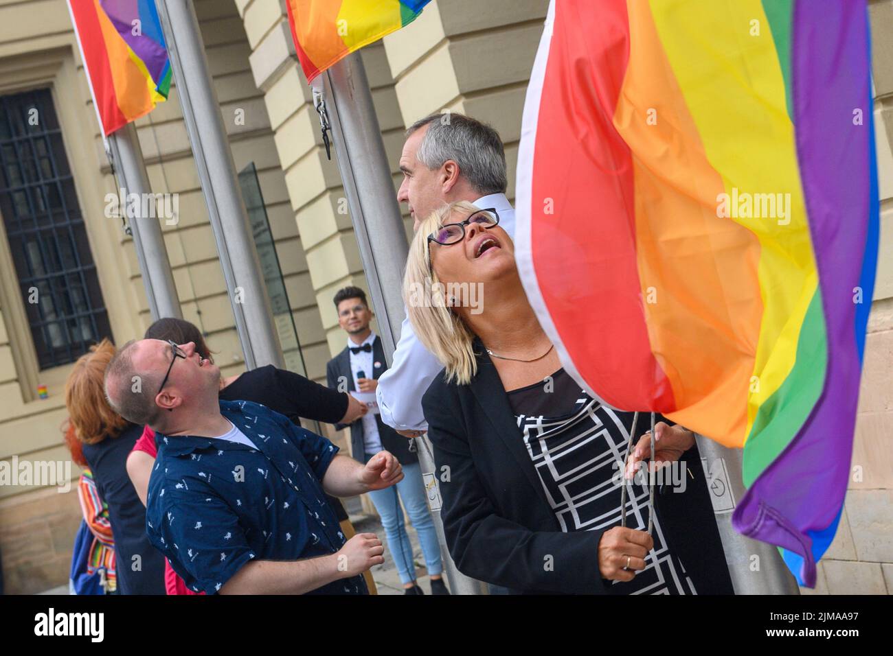 Magdeburg, Germany. 05th Aug, 2022. Simone Borris (2nd from left ...
