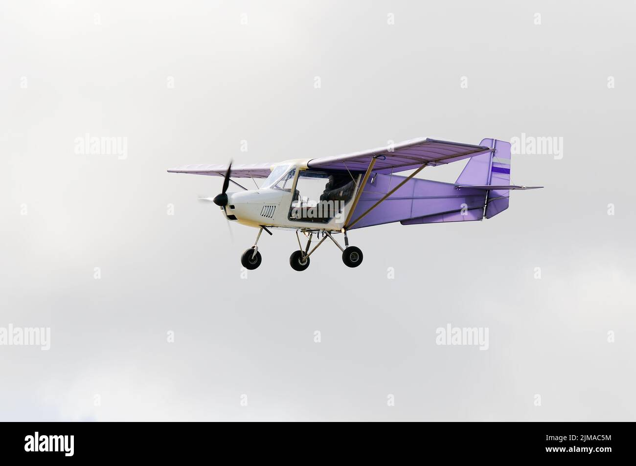 Gray propeller hi-res stock photography and images - Alamy