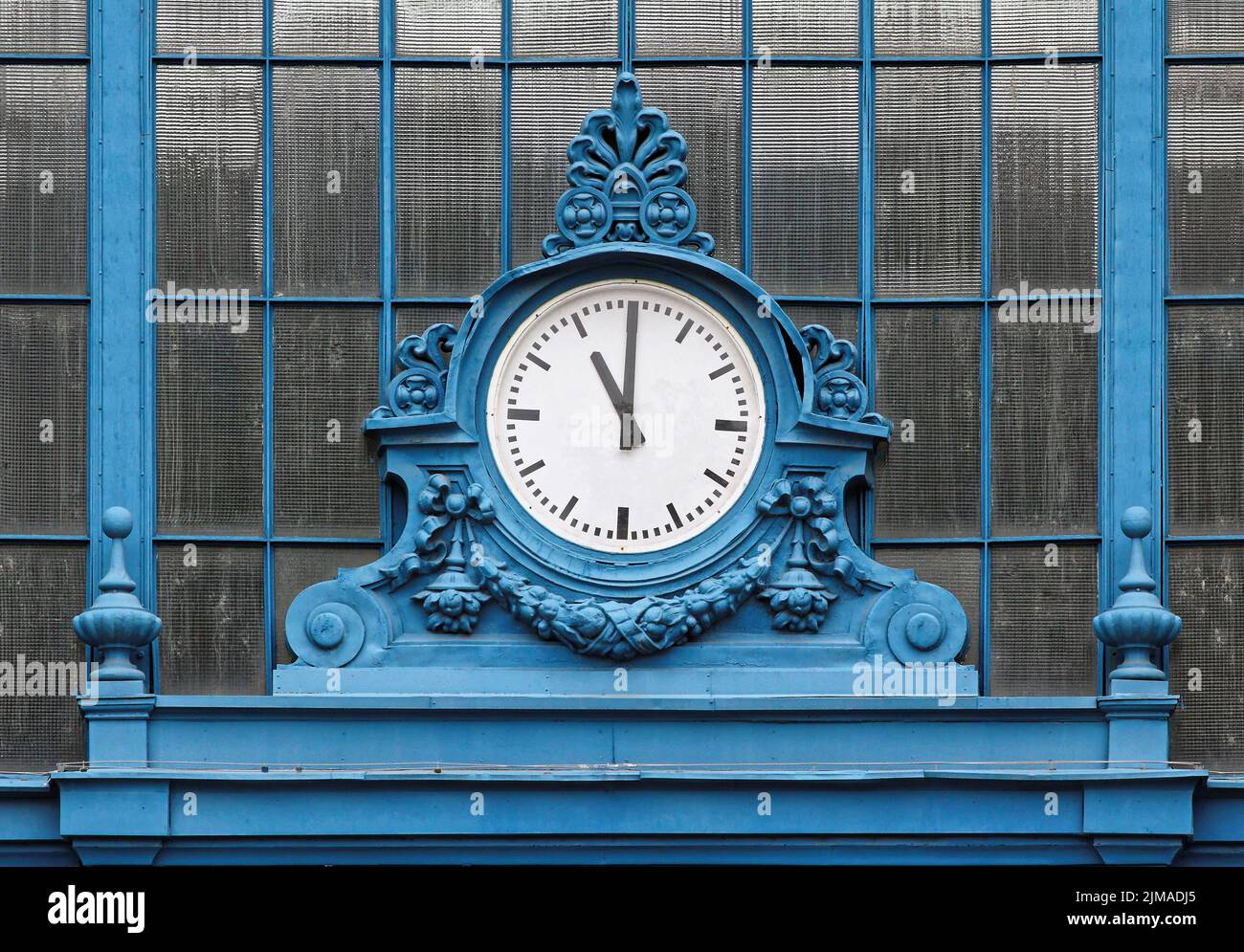 Clock 11 eleven hi-res stock photography and images - Alamy Clock 11 eleven hi-res stock photography and images - Alamy