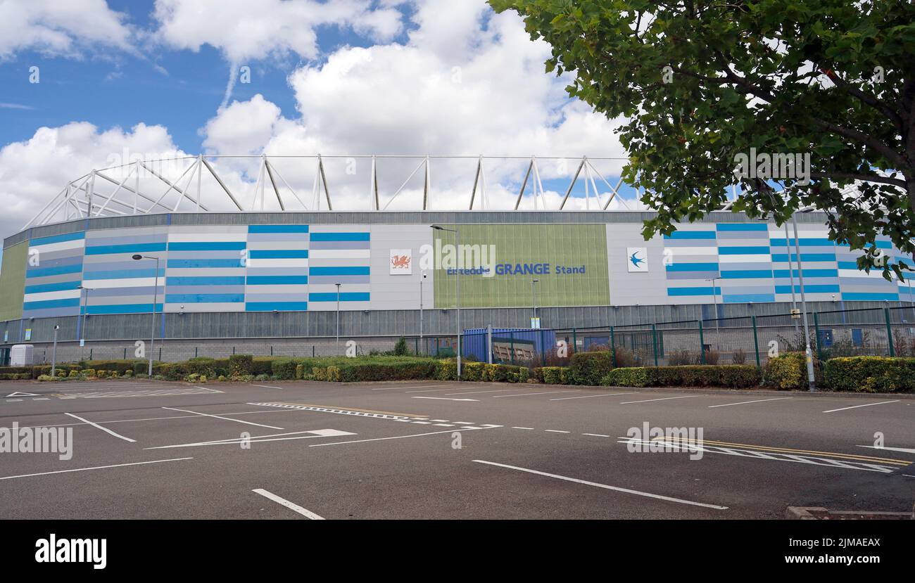 Cardiff city stand for hi-res stock photography and images - Alamy