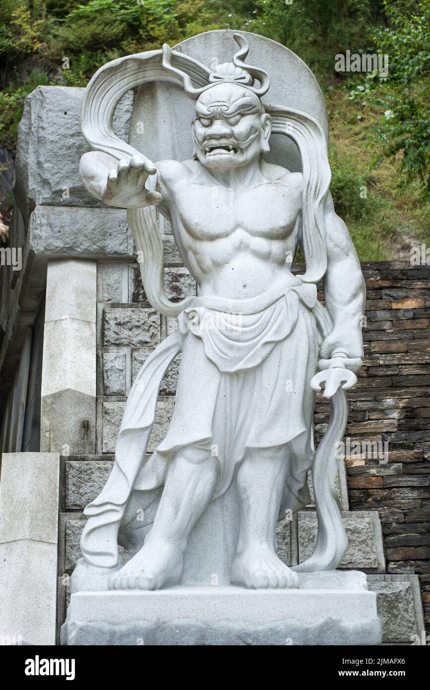 Guinsa temple hi-res stock photography and images - Alamy