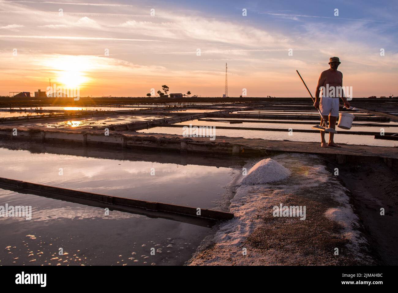 Extraction ladder hi-res stock photography and images - Alamy