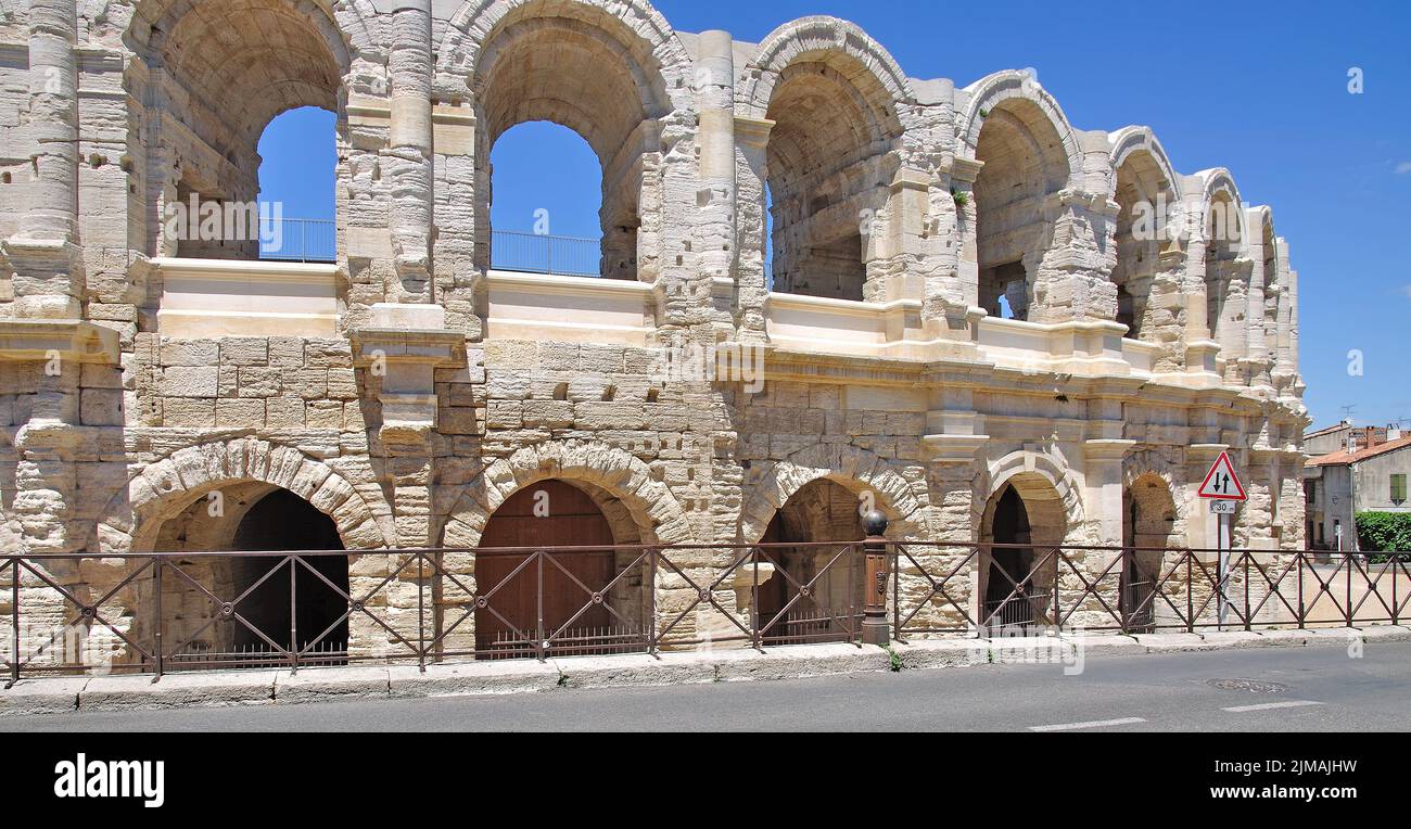 Roman amphitheatre arles provence france hi-res stock photography and ...
