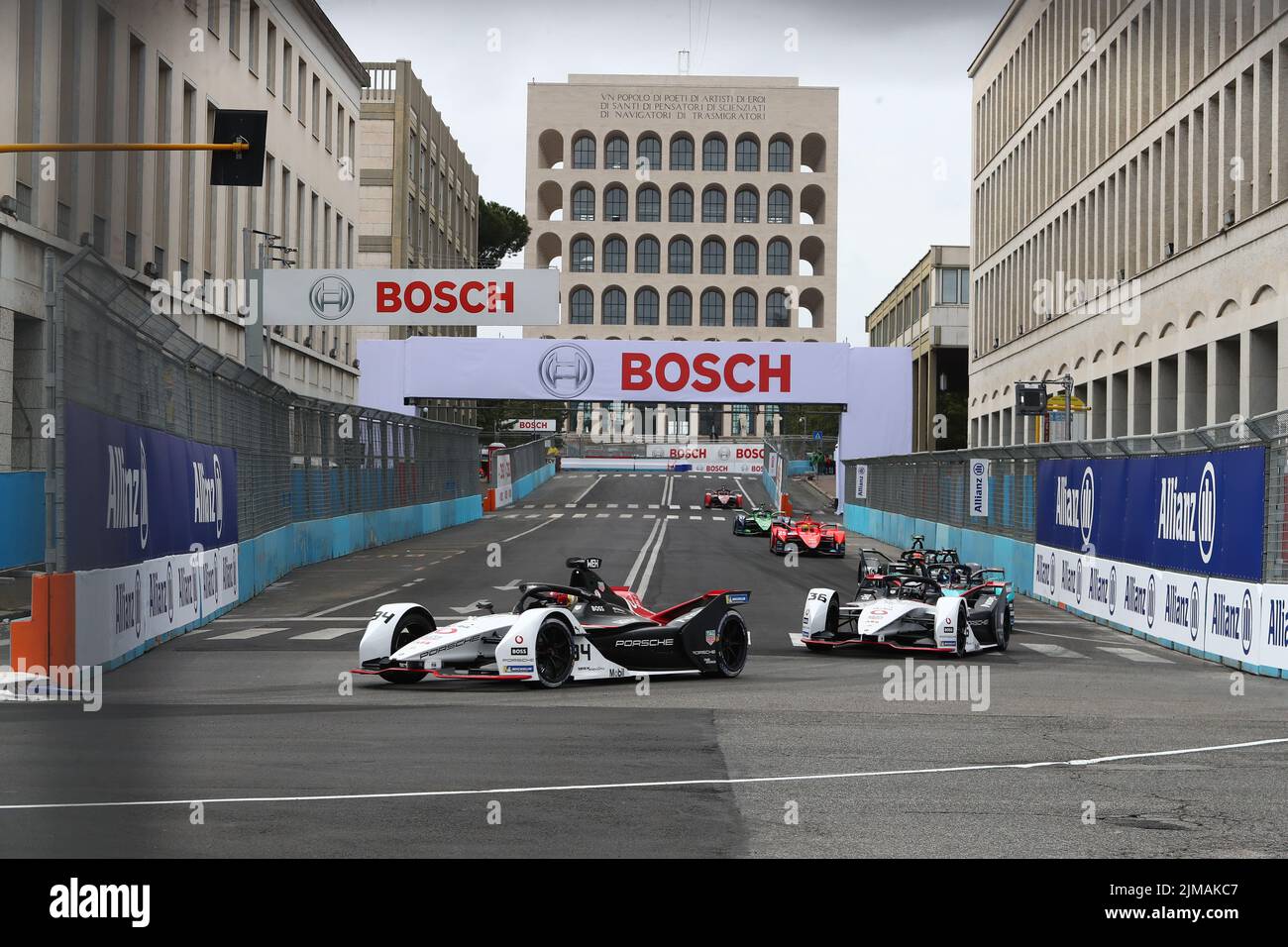 Circuito Cittadino dell'Eur, Rome, Italy - 2022 APRIL 09: Team Porsche ...