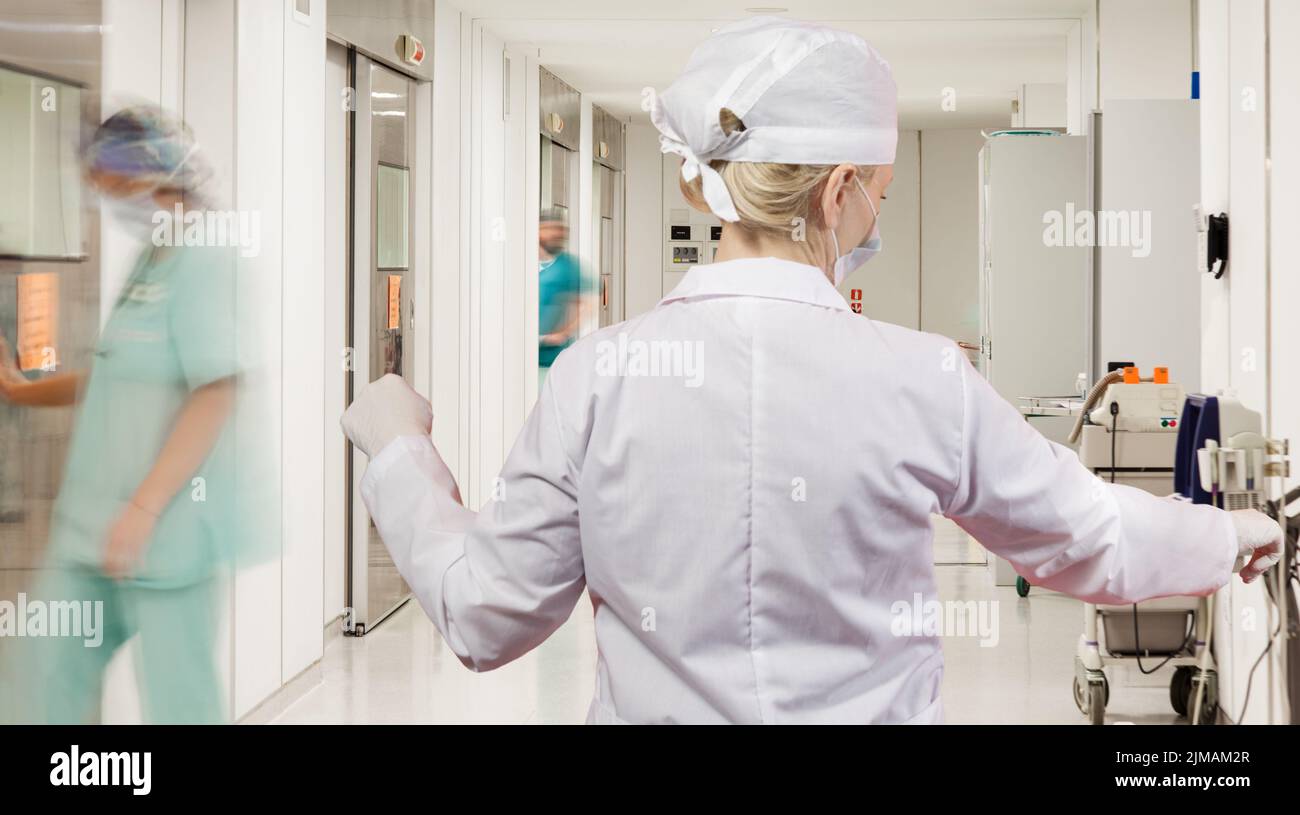 Hospital Sterile Corridor Surgery Stock Photo - Alamy