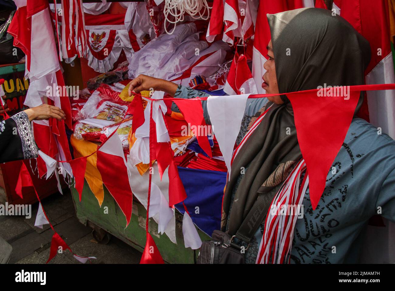 Bandung, West Java, Indonesia. 5th Aug, 2022. A trader is seen selling ...