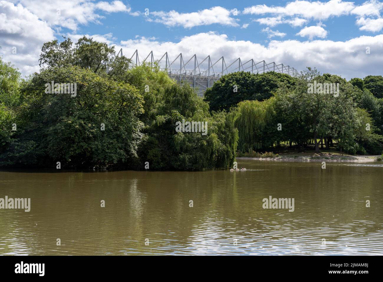 A view of Leazes Park lake in Newcatle upon Tyne, UK - a popular city ...