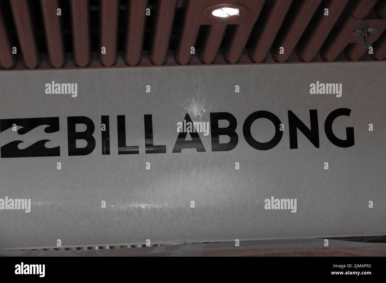 Billabong logo hi-res stock photography and images - Alamy