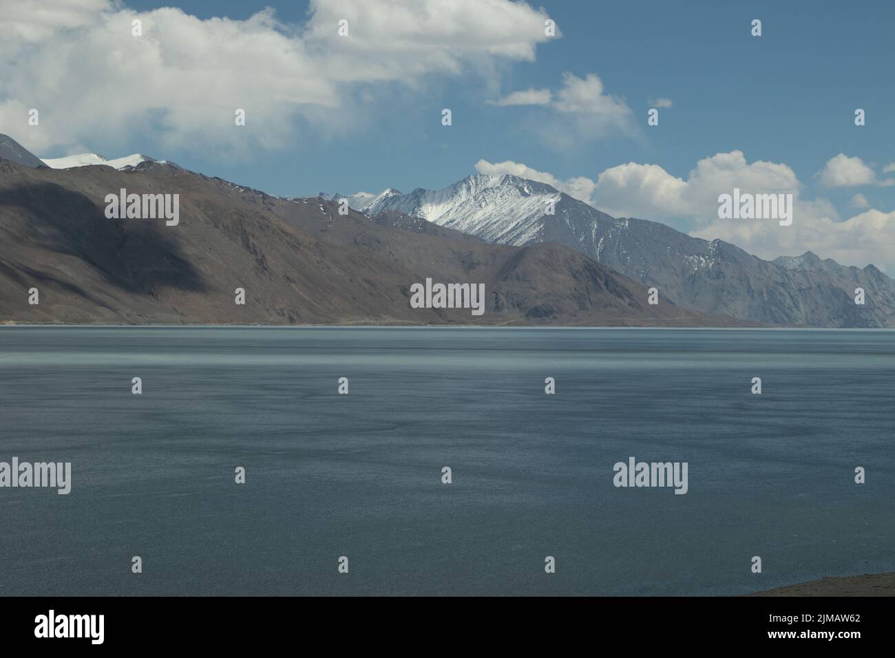 Beautiful Scenery Of Pangong Tso Lake World's Highest Saltwater river ...