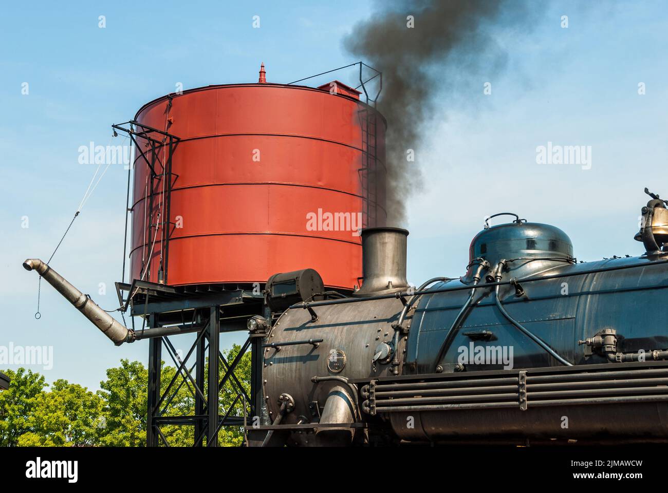 Old steam locomotive water tower hi-res stock photography and images ...