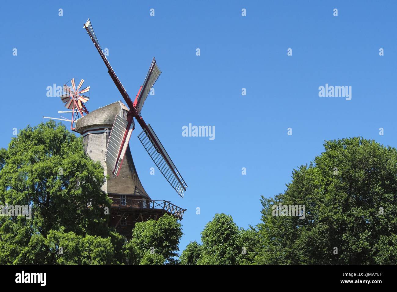 Am wall windmill hi-res stock photography and images - Alamy