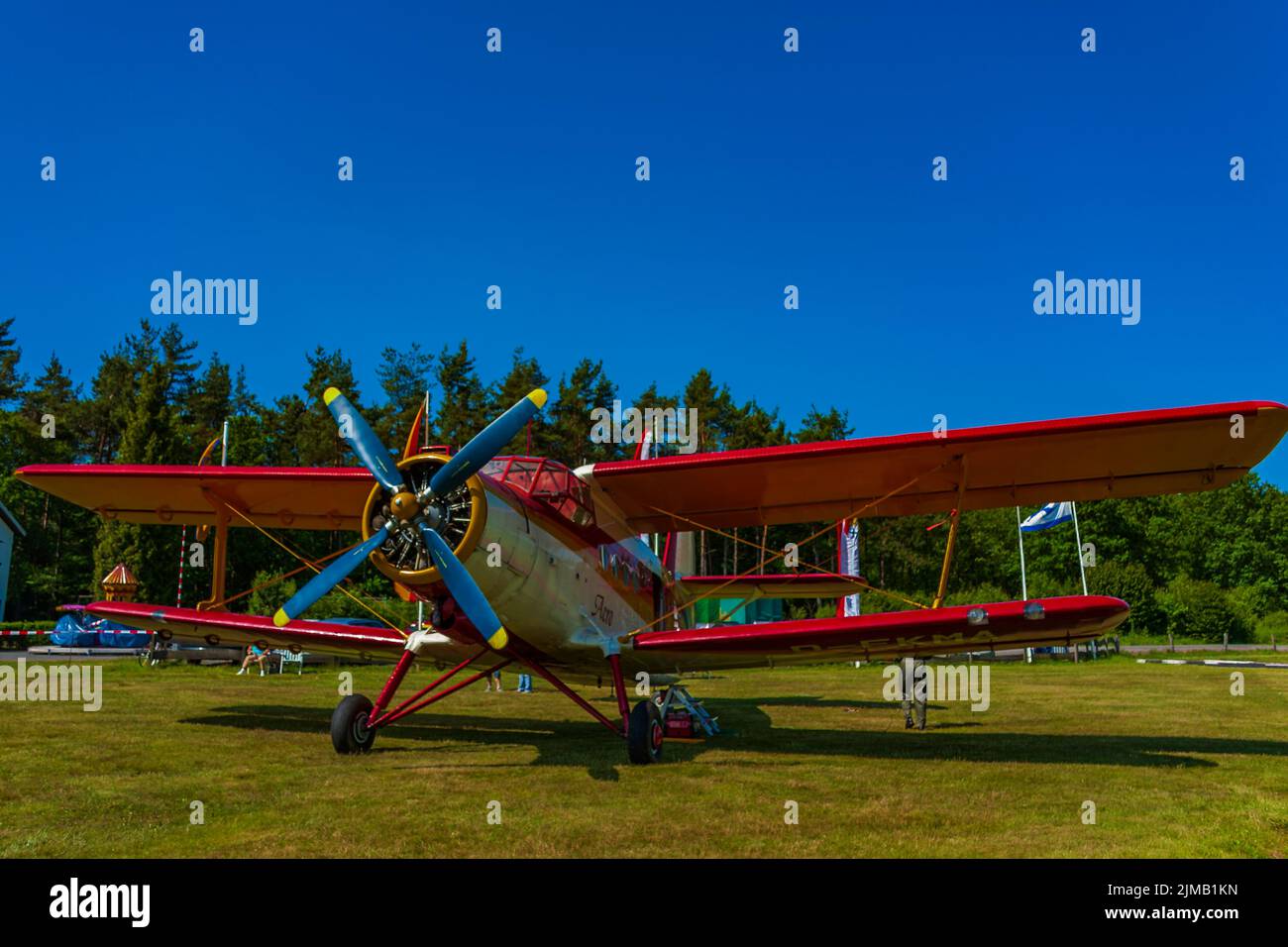 Motor wing hi-res stock photography and images - Alamy