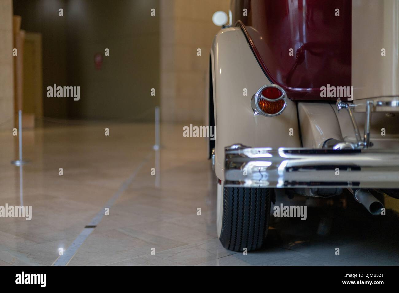 A beige Buick classic car in the Bahrain museum Stock Photo - Alamy