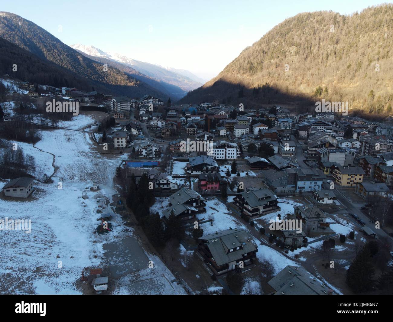 Aprica ski hi-res stock photography and images - Alamy