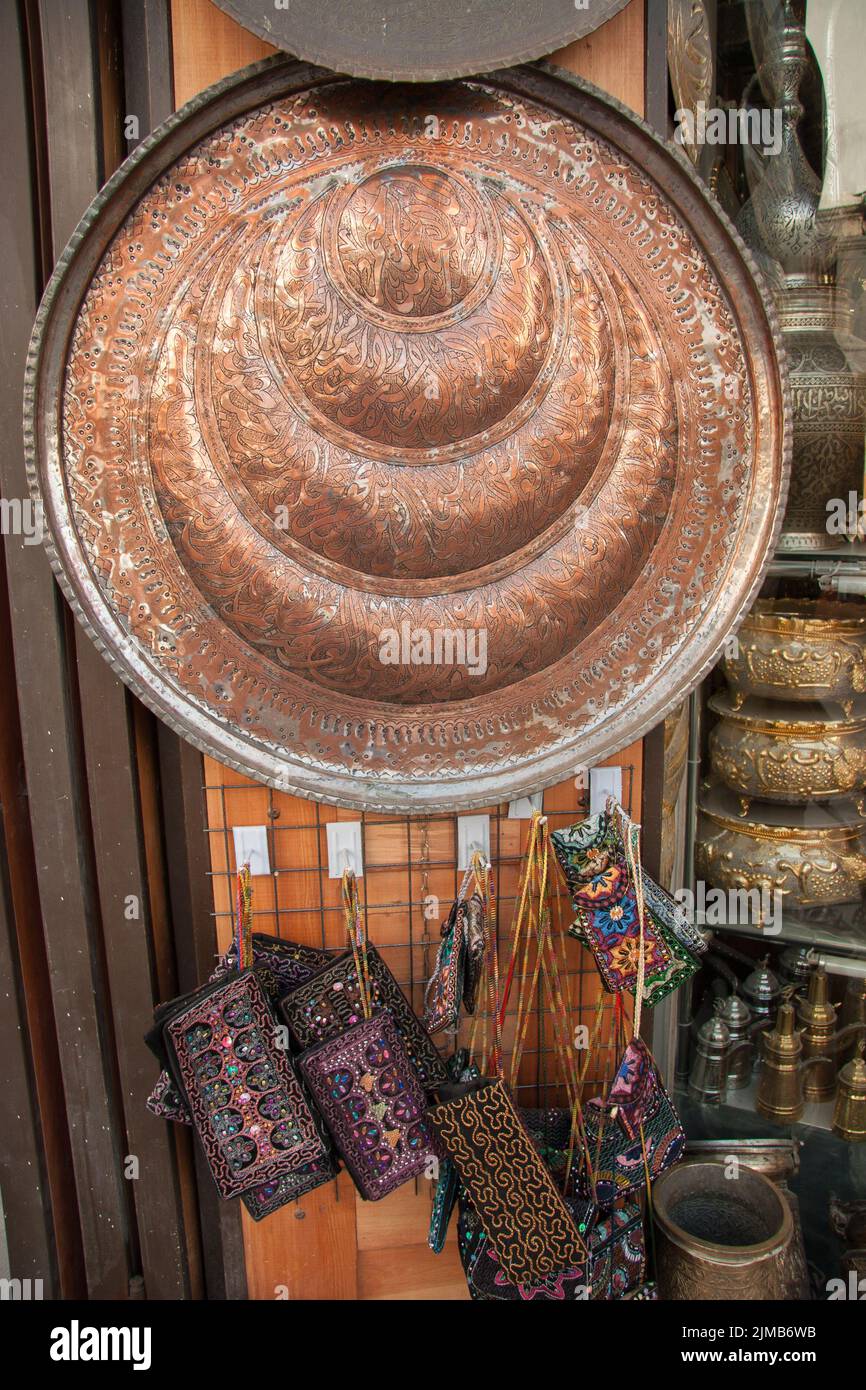Traditional arabic art items and Souvenirs on display in traditional ...