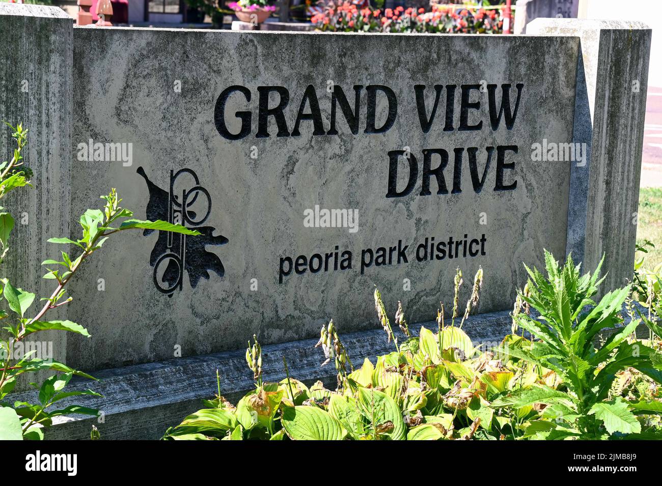 Sign for Grand View Drive, very scenic road overlooking the Illinois ...