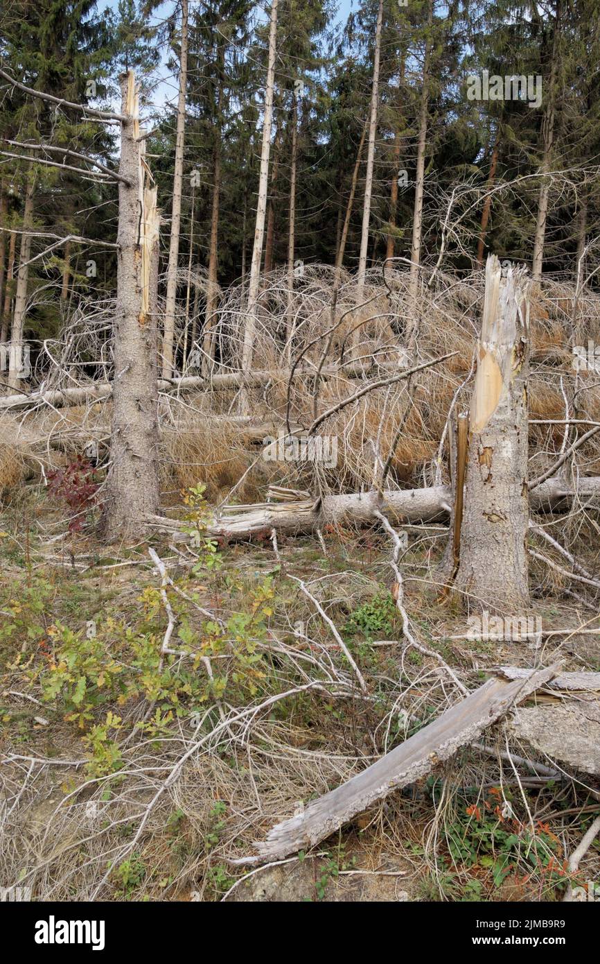 Destruction of mountains hi-res stock photography and images - Alamy