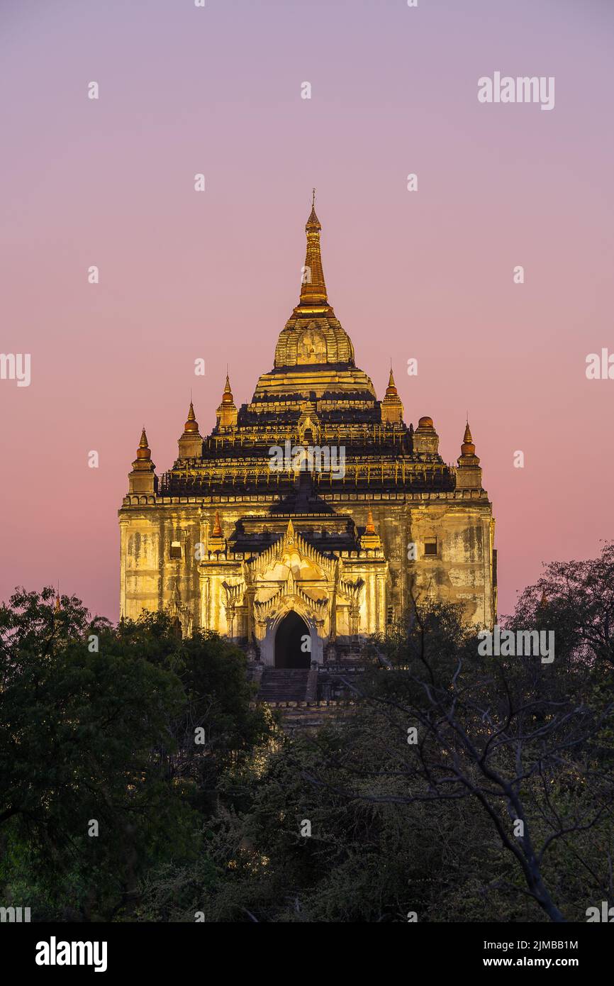 The Thatbyinnyu Temple in Bagan, Myanmar (Burma Stock Photo - Alamy