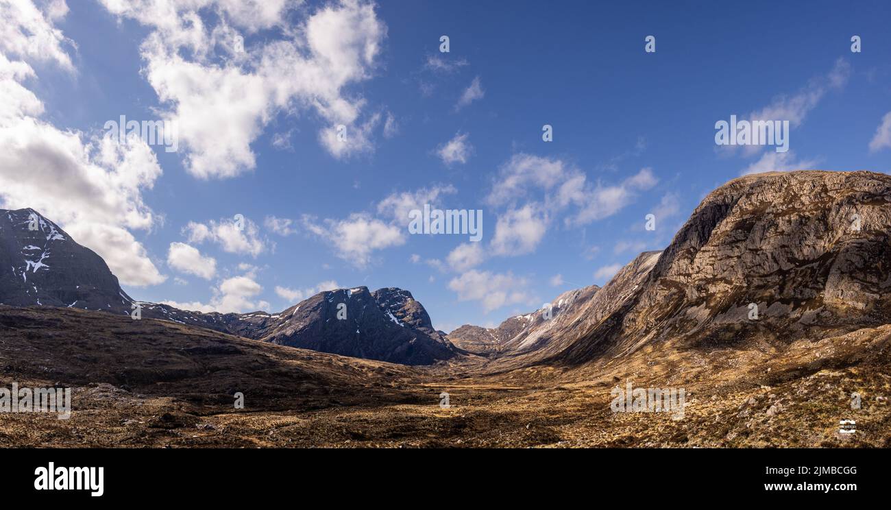 Beautiful Mountain Valley in Scottish Highlands with a cloudscape Stock ...