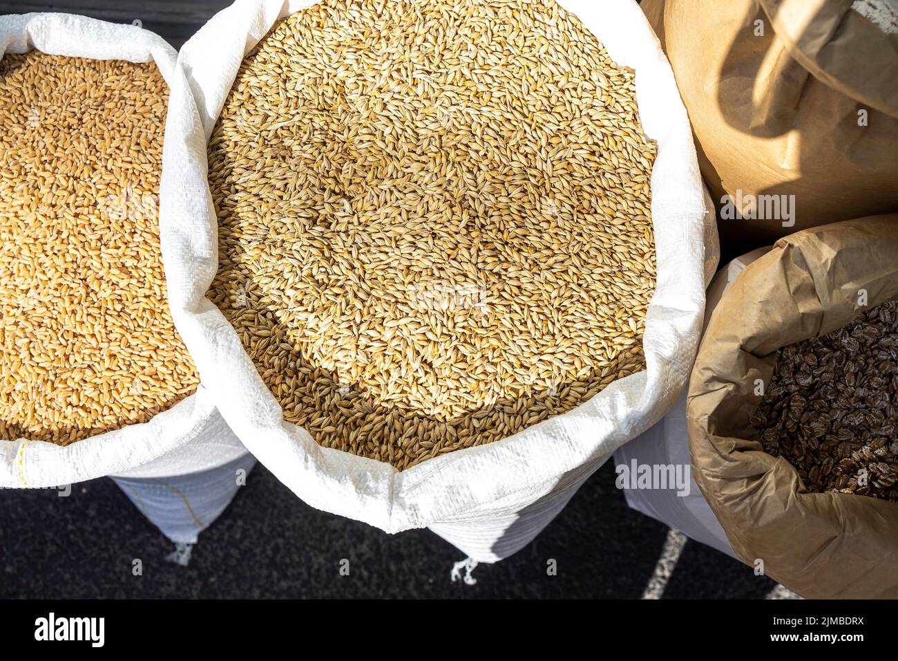 Brown bag oats hi-res stock photography and images - Alamy