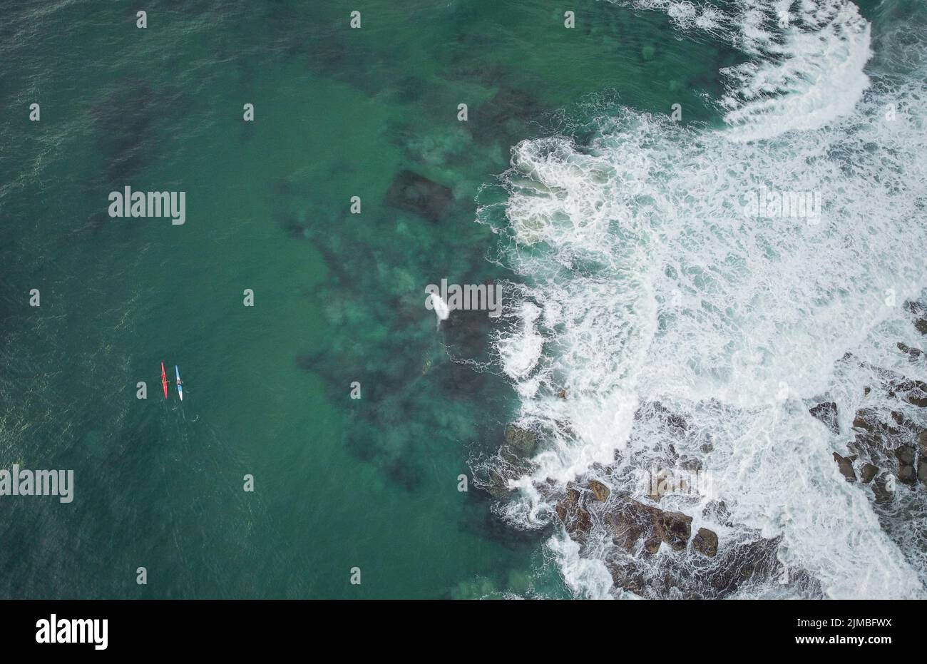 Aerial view transparent blue sea hi-res stock photography and images ...