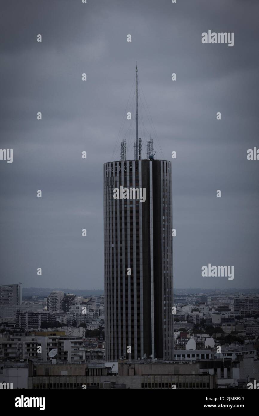 A vertical shot of a modern building in Paris, France Stock Photo - Alamy
