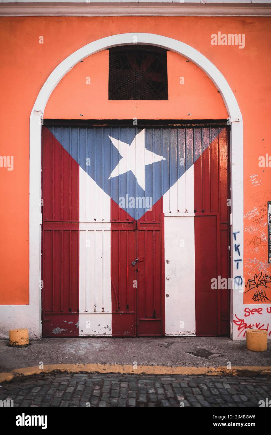 An American flag painted on the ranch door Stock Photo - Alamy