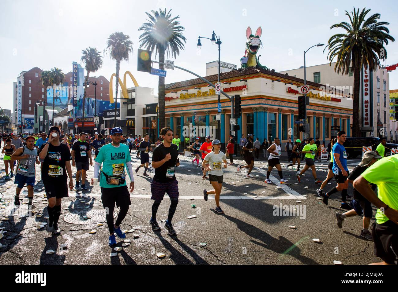 Los Angeles, CA, USA. 24th Mar, 2019. Runners pass Ripley's Believe It ...