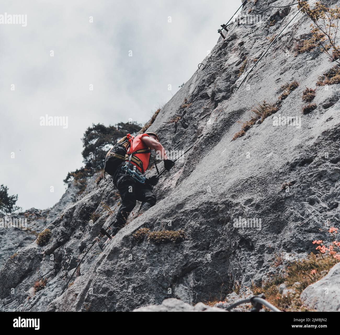 Rock climbing in the mountains hi-res stock photography and images - Alamy