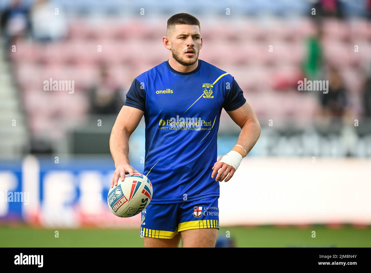 Danny Walker #16 of Warrington Wolves during pre match warm up Stock ...