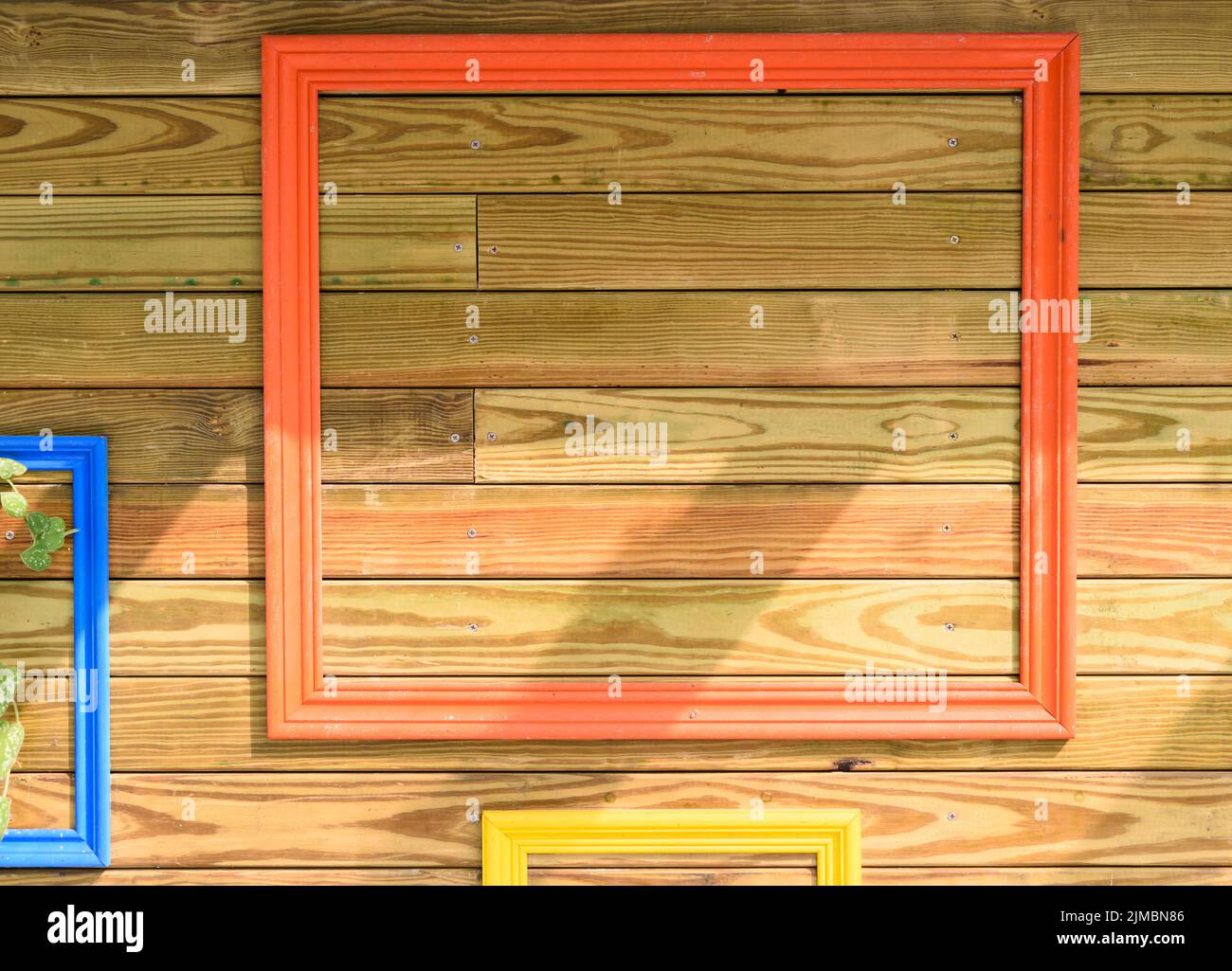 Painted wall frame hi-res stock photography and images - Alamy