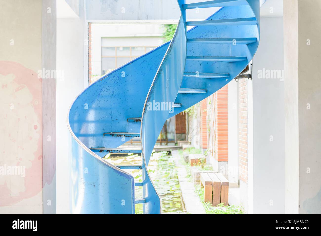 Room interior ladder hi-res stock photography and images - Alamy