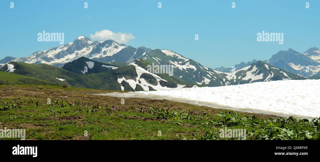 Highland pass hi-res stock photography and images - Alamy